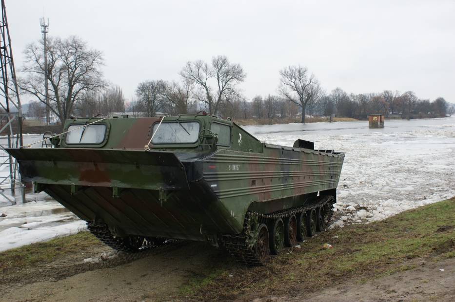 Wojskowa amfibia w Gorzowie (zdjęcia) - NaszeMiasto.pl