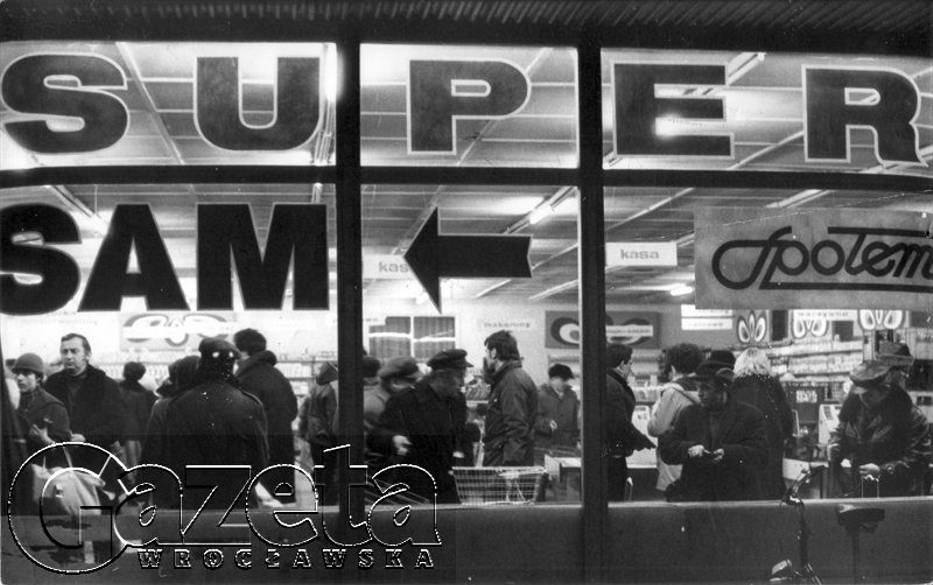Sklepy w PRL-u (zdjęcia) - NaszeMiasto.pl